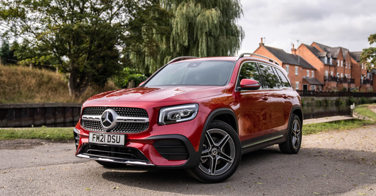 The Complete Mercedes Benz GLB Guide | Group 1